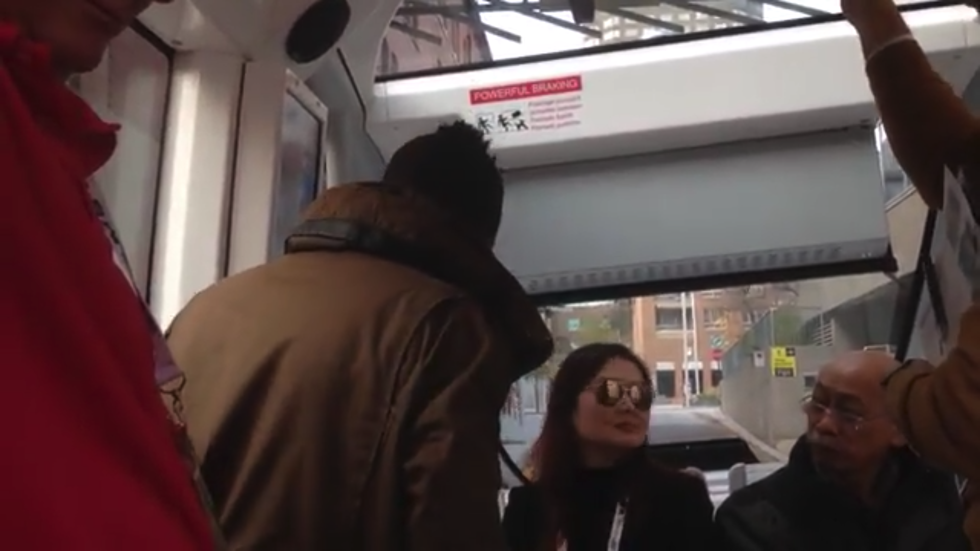 EXCLUSIVE: Autonomous shuttle malfunctions at ITS World Congress 2017 ...