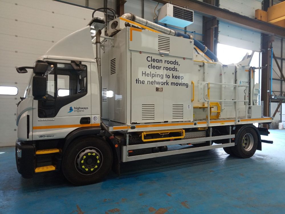 ‘Vacuum cleaner’ to keep UK’s busiest motorway clear of litter ...