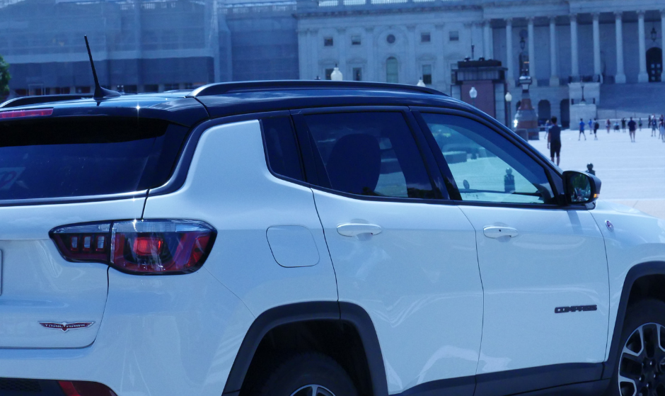 First hybrid ride-hailing platform with bid-based pricing launched ...