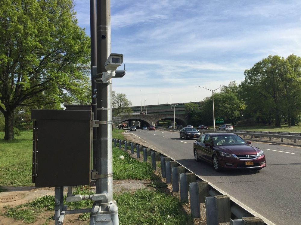 New York invests in low bridge collision prevention system | Traffic ...
