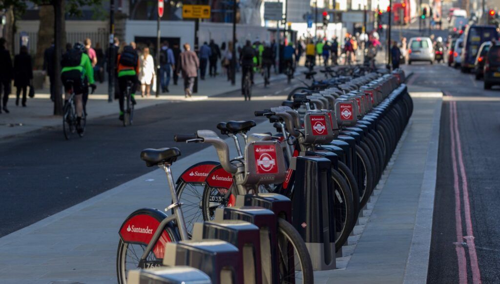 Hamburg launches Europe’s largest all-electric MOD rideshare service ...