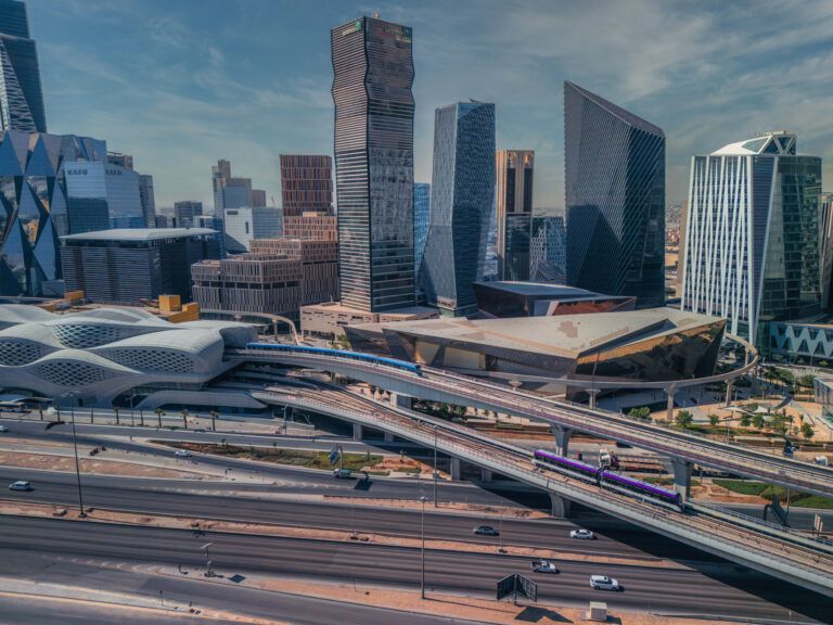 Riyadh, Saudi Arabia, opens new six-line metro system | Traffic ...